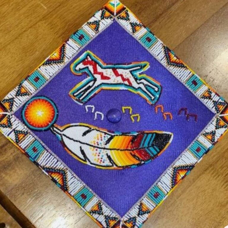 53 Beaded Graduation Cap Ideas - momma teen