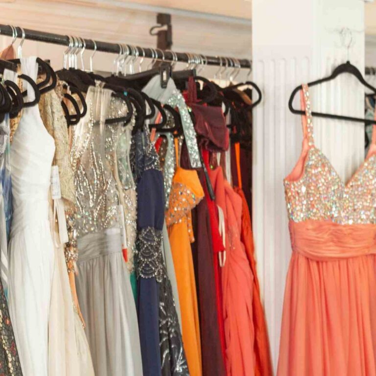 21 Best Dress Up Games for Teenage Girls - momma teen