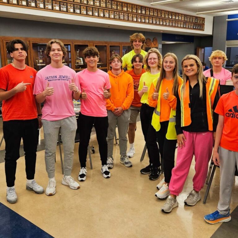 Fluorescent Frenzy: 37 Top Neon Day Spirit Ideas - momma teen