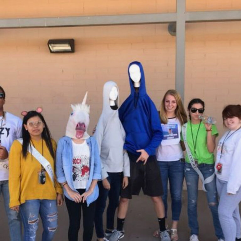 51 Fun Winter Spirit Week Ideas To Wake Everyone Up - momma teen