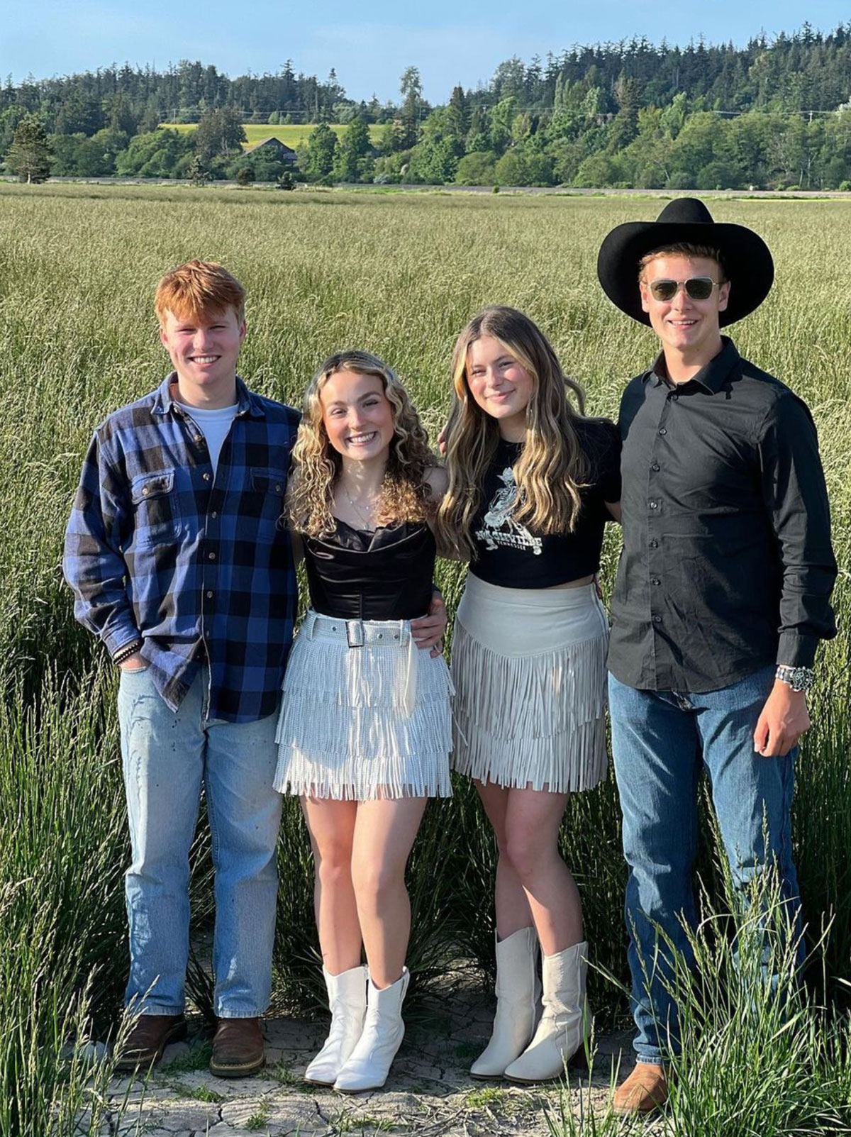 Sadie Hawkins Dance Guide For Proposals Outfits How It Works Momma