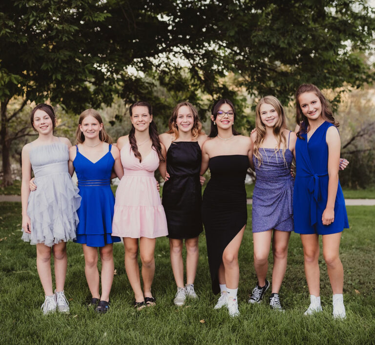 Have The Ultimate Homecoming Dance High School Experience - momma teen