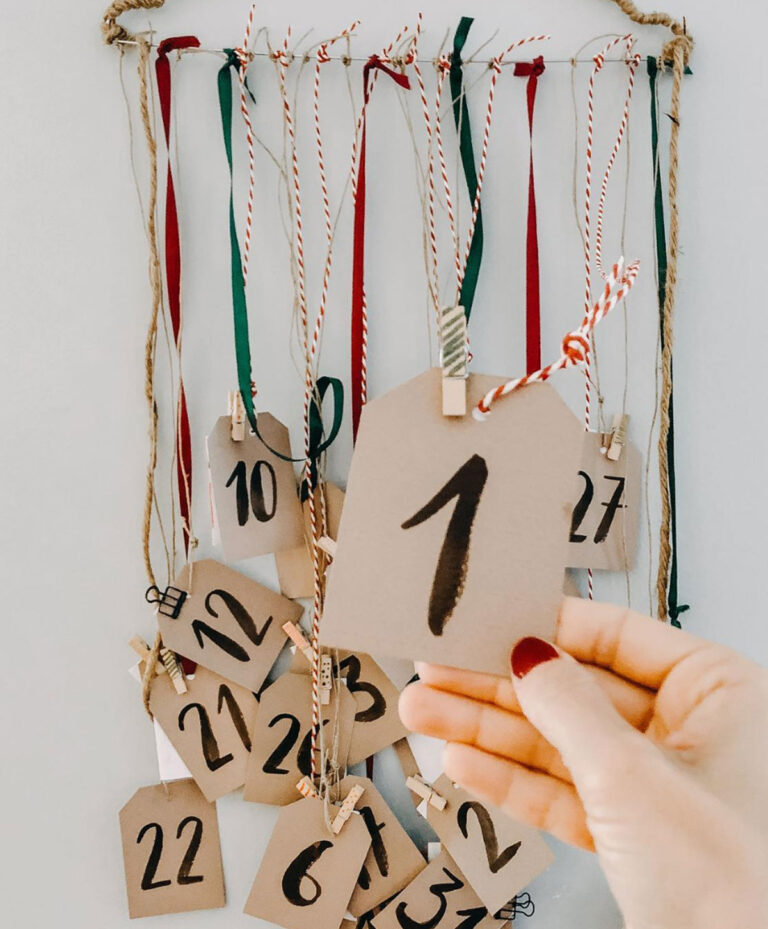 51 Fun Christmas Crafts for Teens Easy Ideas - momma teen