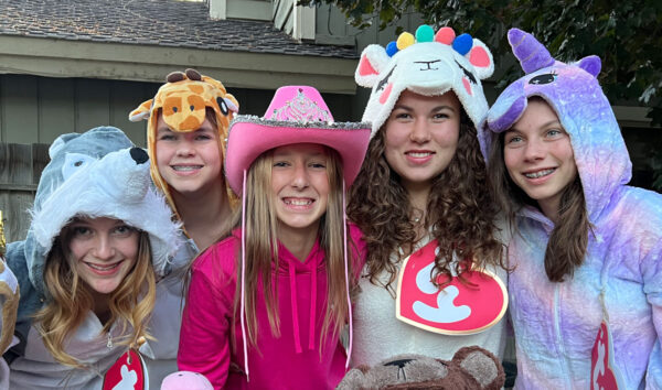 51 Fun Winter Spirit Week Ideas To Wake Everyone Up - momma teen